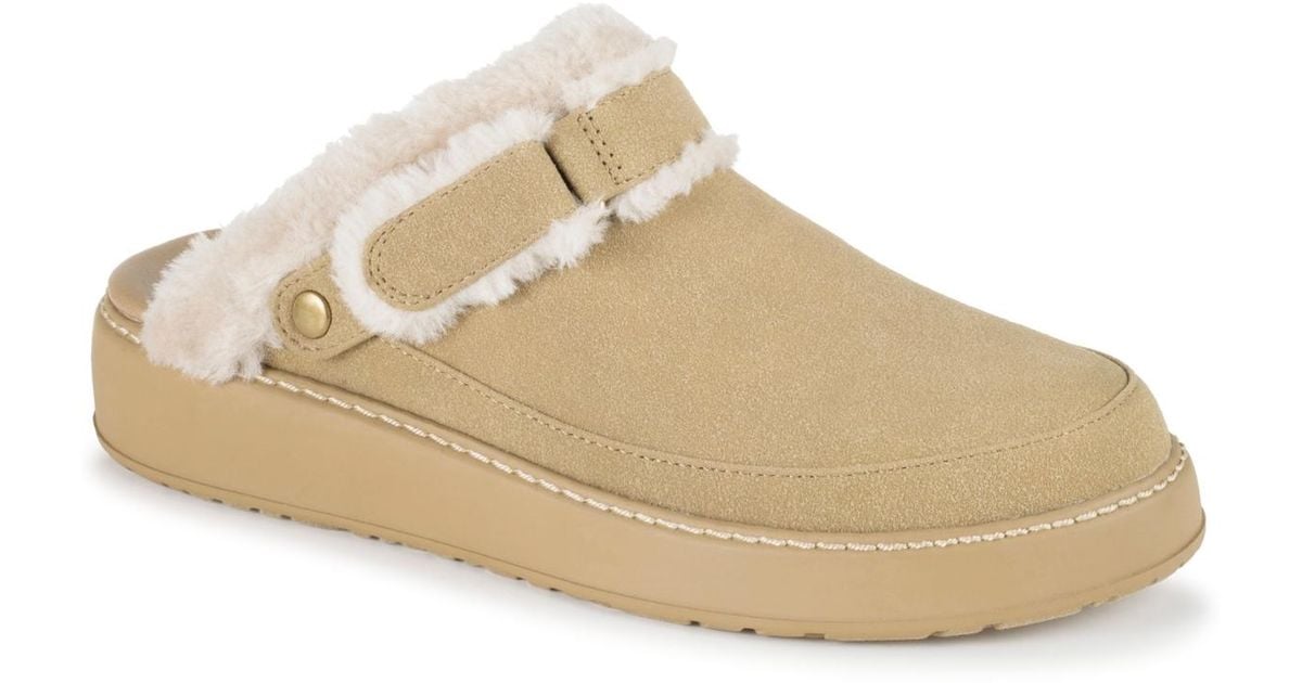 BareTraps Felisa Slingback Clog in Natural | Lyst
