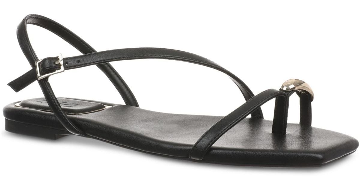 INC International Concepts Zinaa Flat Sandals in Metallic | Lyst