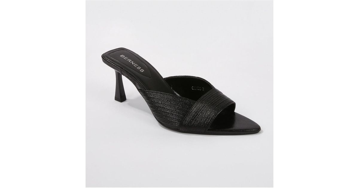 BERNESS Cameo Slide Heels in Black | Lyst