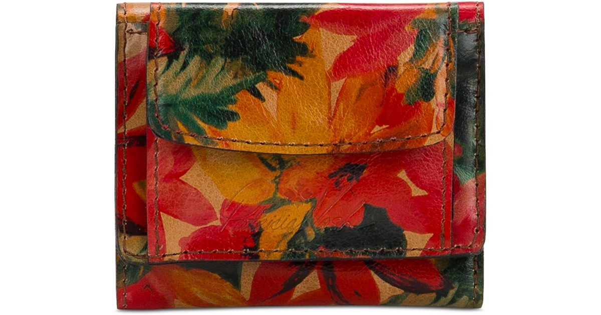 Patricia Nash Libby Leather Trifold Wallet in Red | Lyst