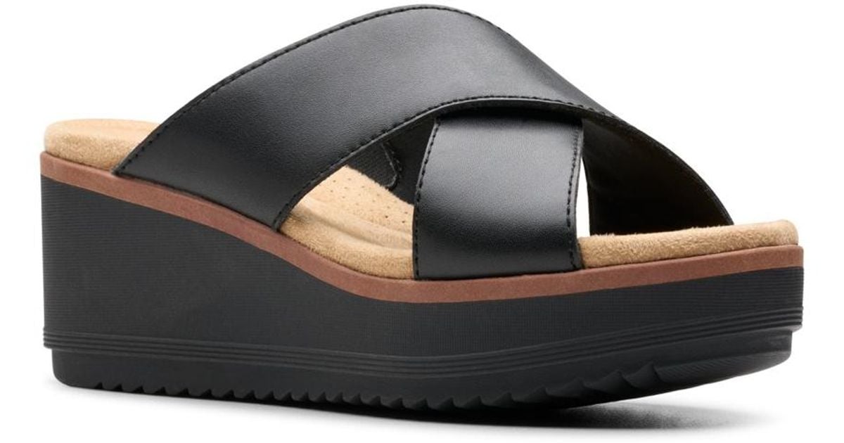 Clarks Collection Wrenly Ivy Wedge Sandals in Black | Lyst