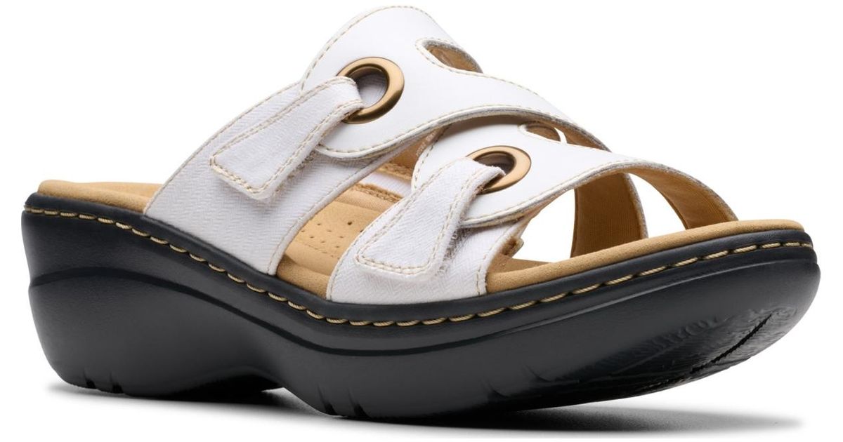 Clarks Collection Merliah2 Cove Wedge Sandals in White | Lyst