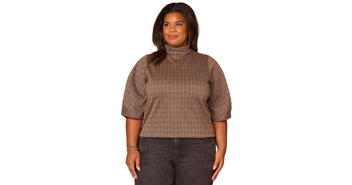 Democracy Plus Size Pleated Elbow Sleeve Mock Neck Crop Top in Brown | Lyst