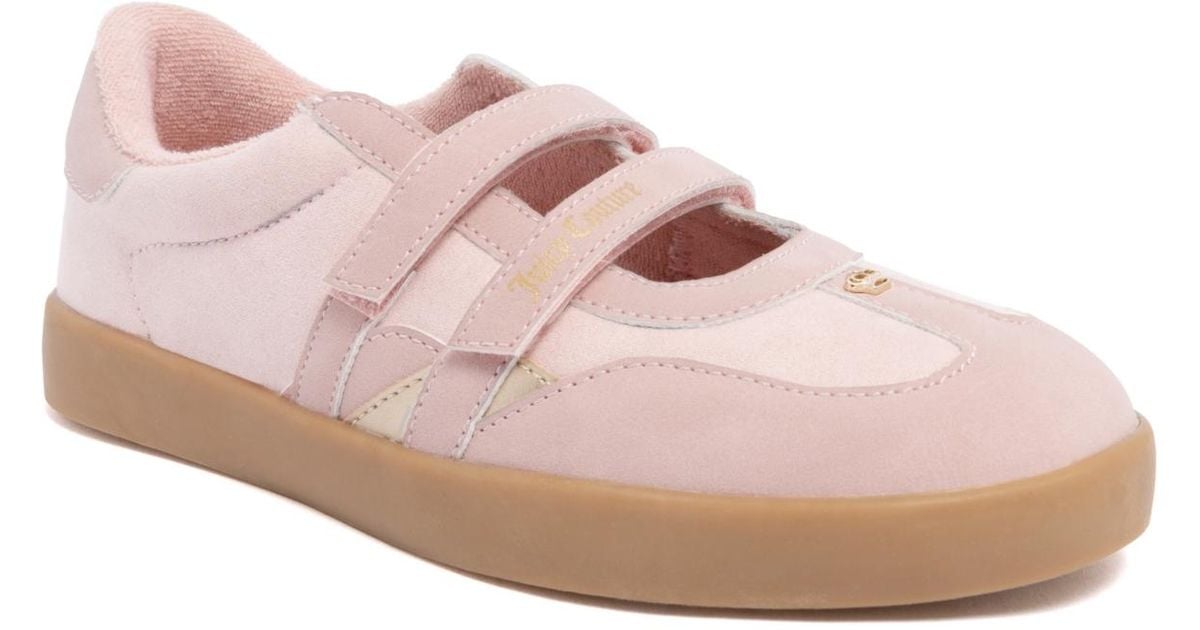 Juicy Couture Ariel Round Toe Sneakers in Pink | Lyst