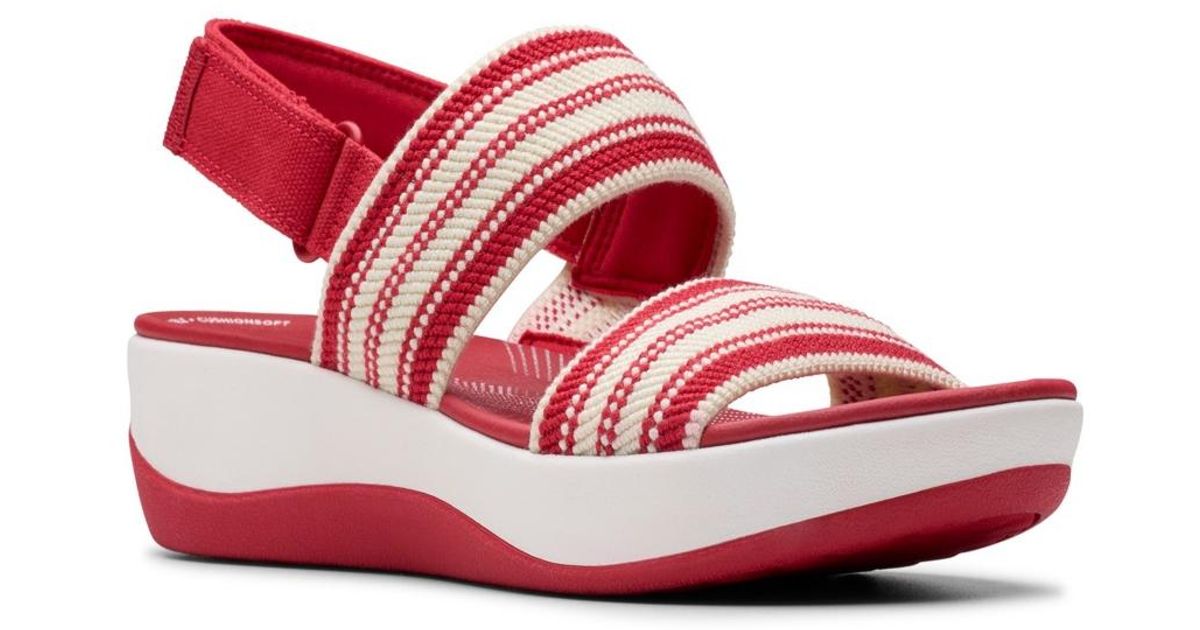 Clarks Cloudsteppers Arla Stroll Riptape Flat Sandals in Red | Lyst