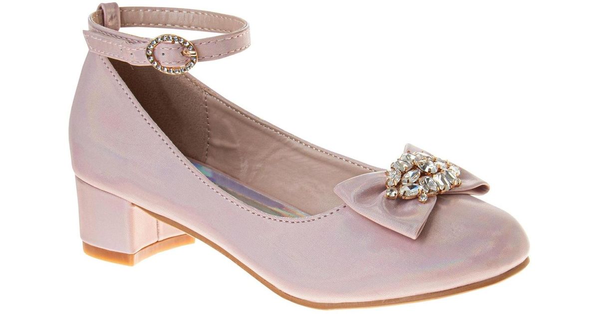 Badgley Mischka Little Girls Low Heeled Dress Pumps. (little Kids/big ...