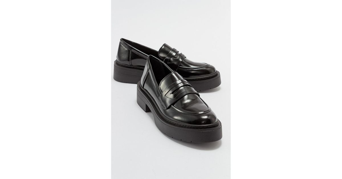 Prologue Shoes Josie Platform Penny Loafer in Black | Lyst