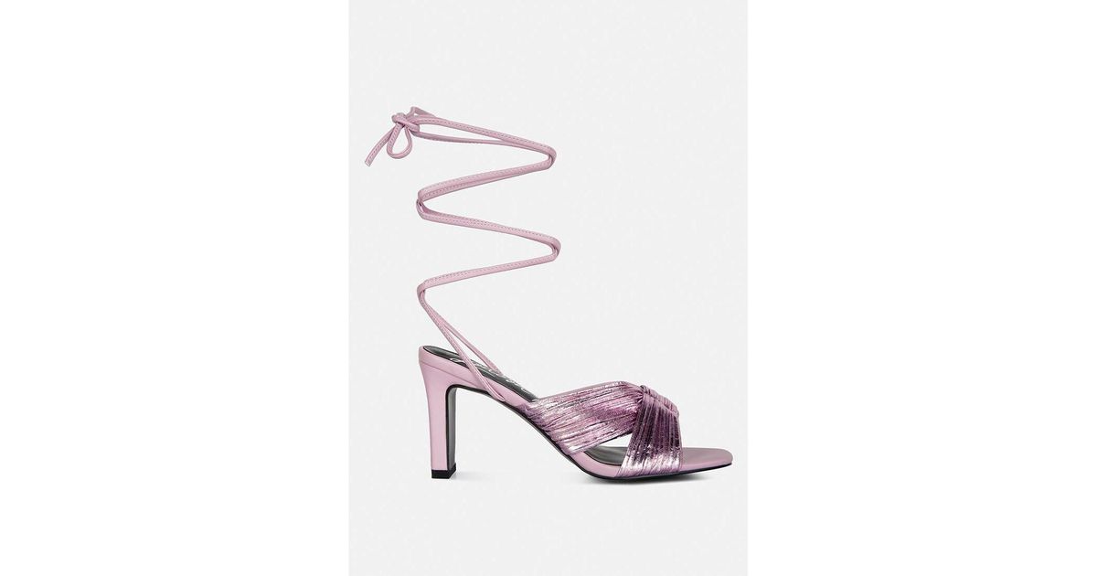 LONDON RAG Xuxa Metallic Tie Up Italian Block Heel Sandals in White | Lyst