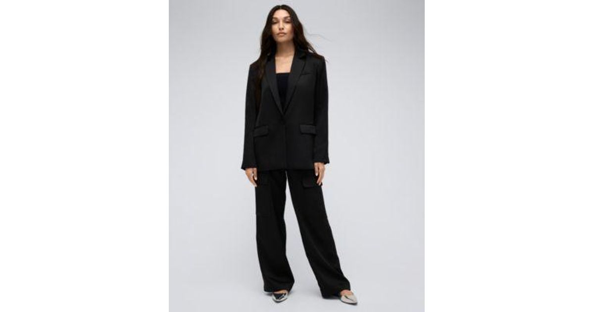 Kenneth Cole One Button Notch Collar Satin Jacket High Rise Satin ...