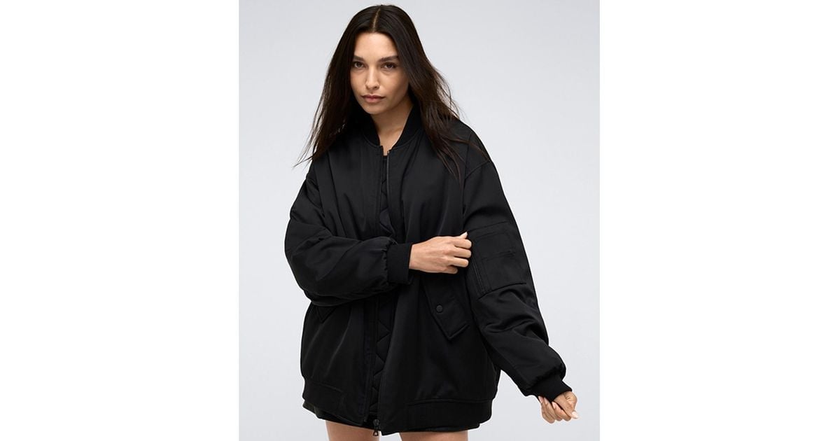 Kenneth Cole Satin Back Crepe Boyfriend Bomber Jacket in Black | Lyst