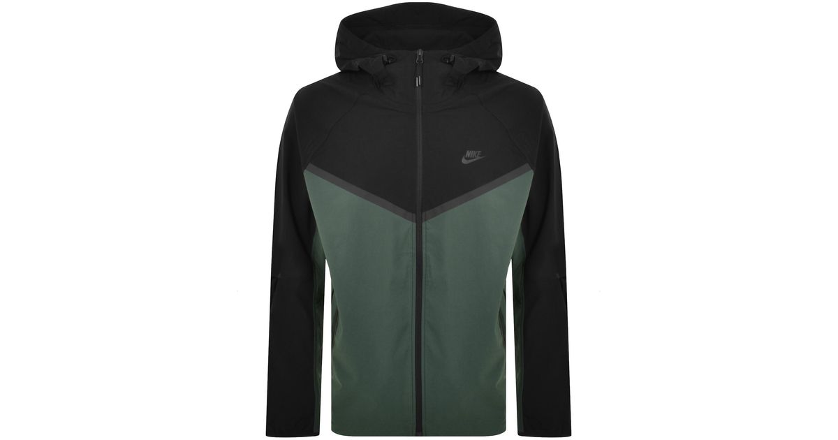 Nike Windrunner Jacket in Green for Men | Lyst UK