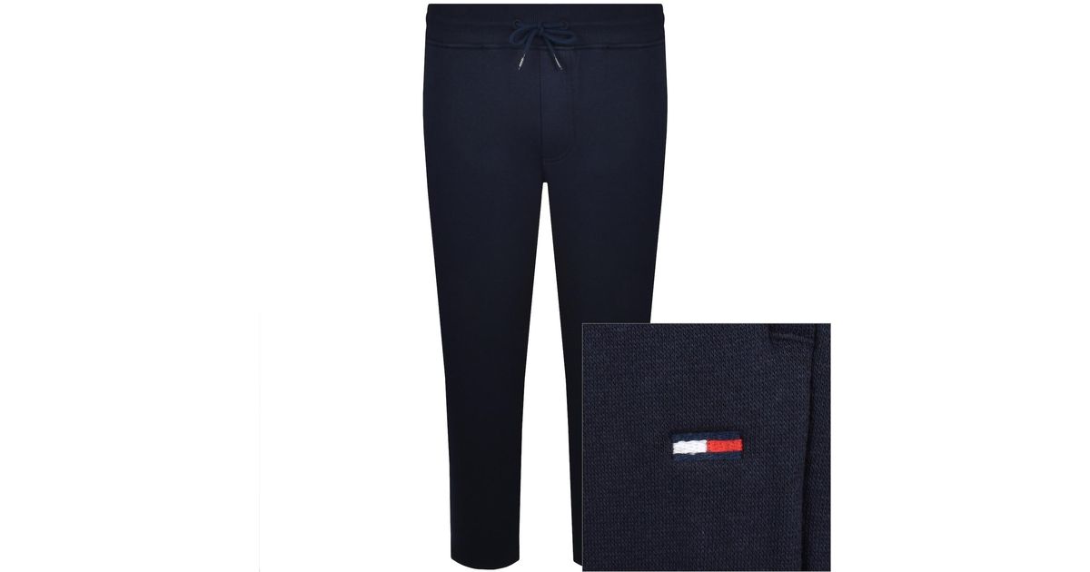 Tommy Hilfiger Slim Fit Badge Joggers in Blue for Men | Lyst UK