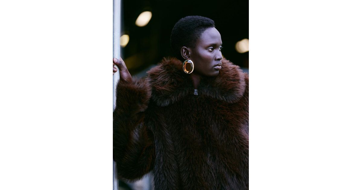 Mango Oval Resin Earrings in Brown | Lyst UK