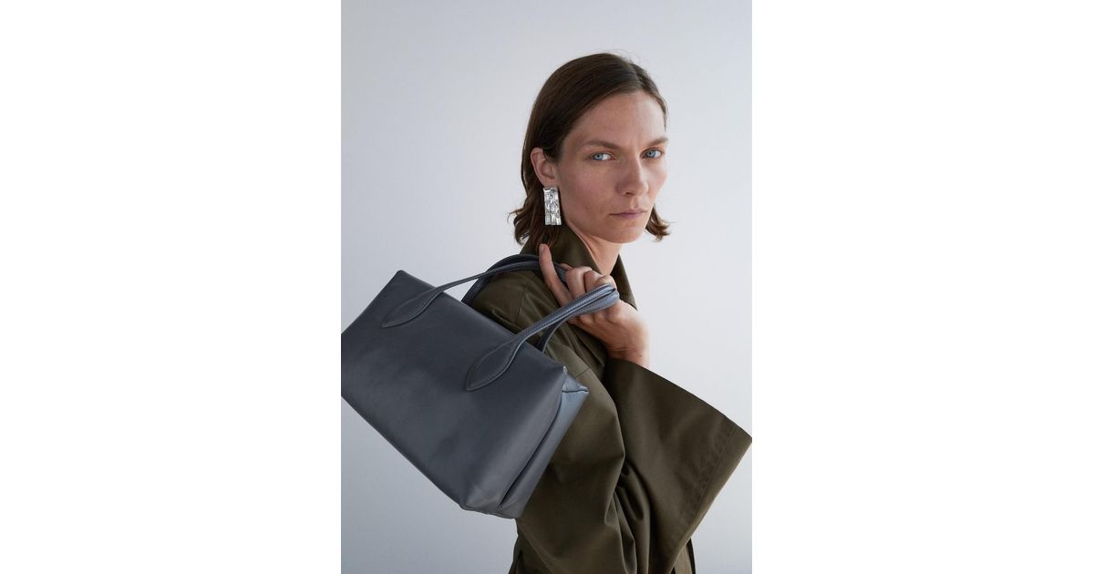Mango Quilted Leather Shoulder Bag in Gray | Lyst