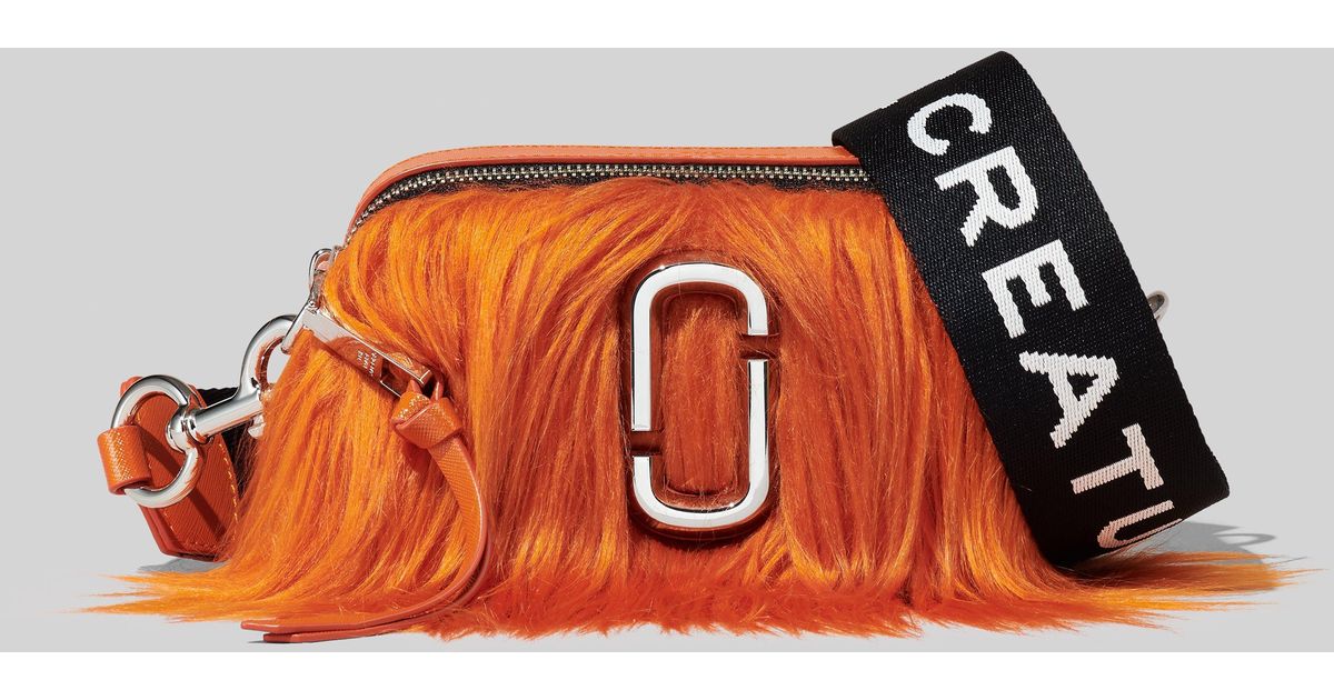 Marc Jacobs The Creature Snapshot Bag in Pink | Lyst