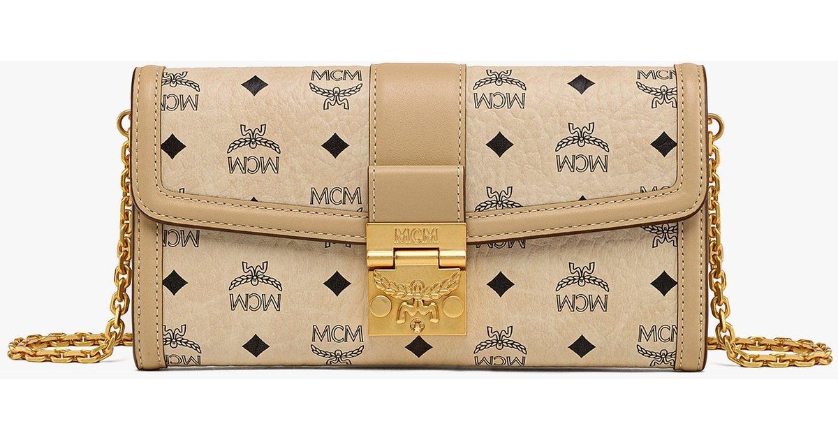 MCM Tracy Chain Wallet In Visetos in Natural | Lyst