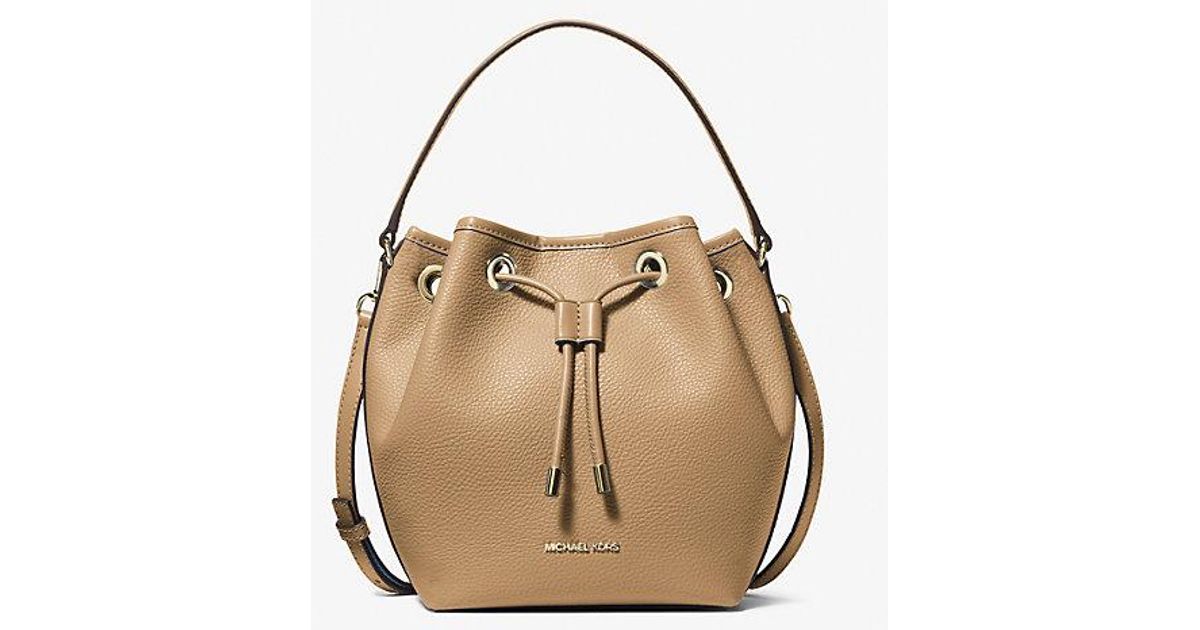 Michael Kors Avery Medium Bucket Messenger Bag in Natural | Lyst