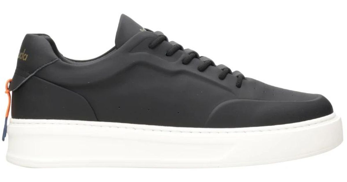 Barracuda Sneakers in Black for Men | Lyst