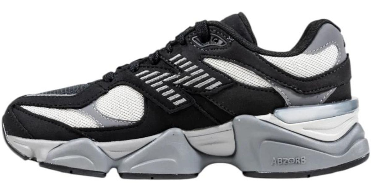 New Balance Sneakers in Black | Lyst UK