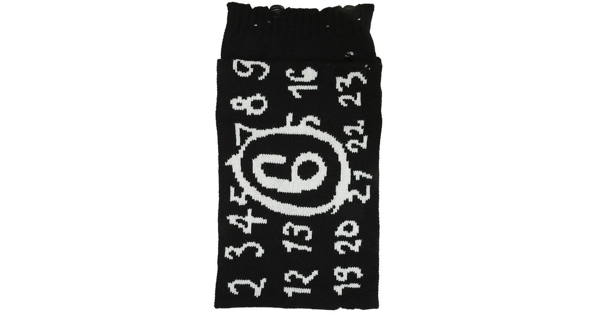 MM6 by Maison Martin Margiela Winter Scarves in Black | Lyst UK
