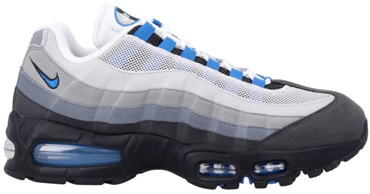 Nike Sneakers in Blue | Lyst UK