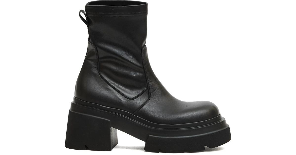 Elena Iachi Heeled Boots in Black | Lyst UK