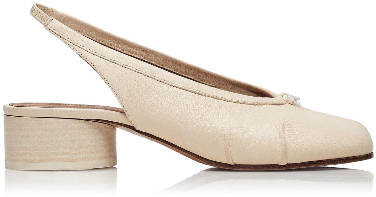 Maison Margiela Tabi Leather Slingback Ballet Pumps in White | Lyst