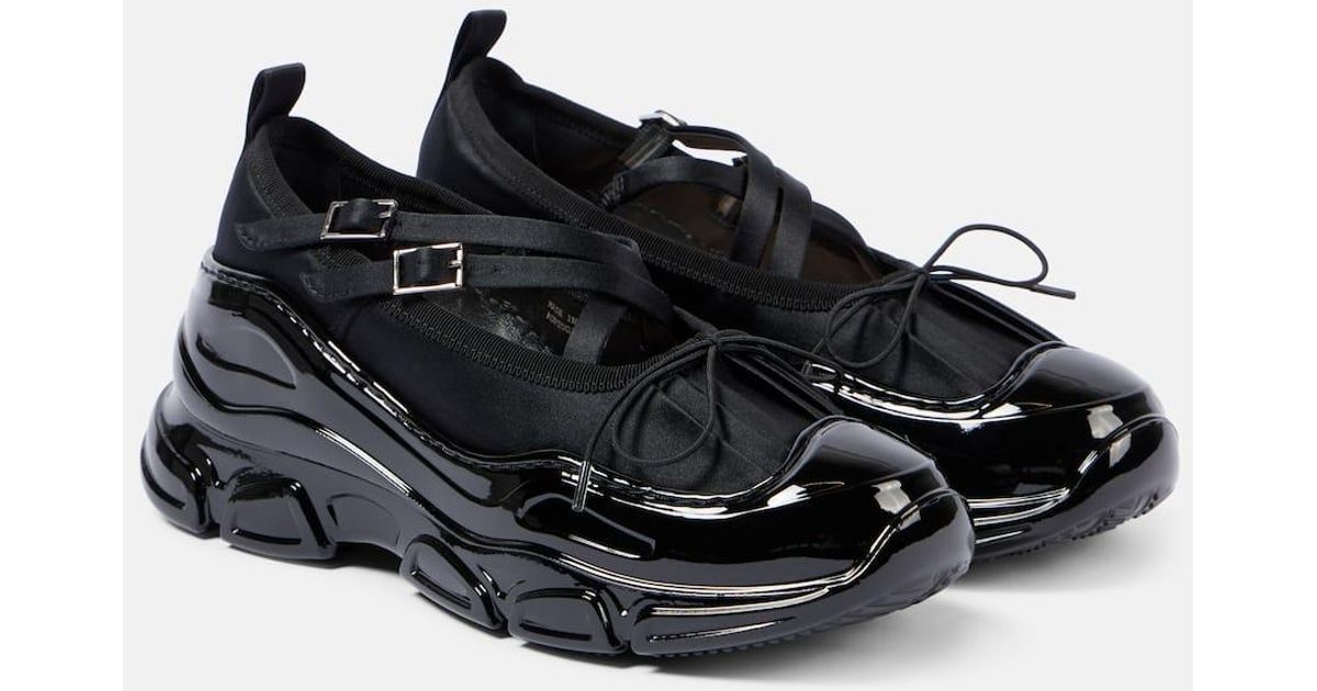 Simone Rocha Crystal Buckle Tracker Leather-Trimmed Shoes in Black | Lyst