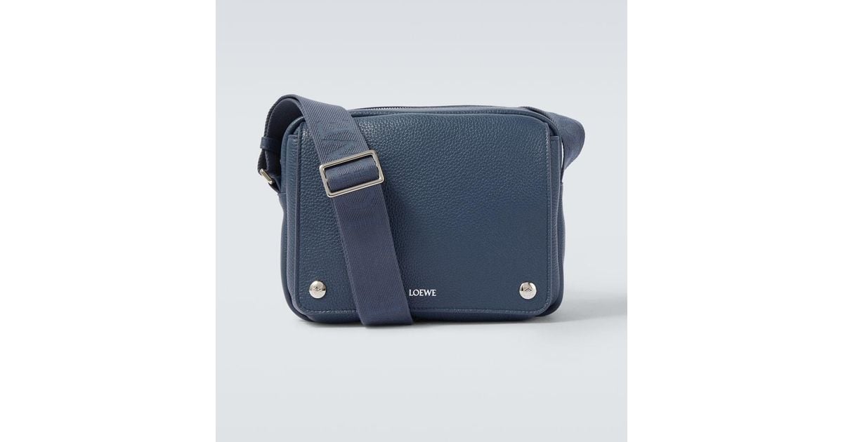 Loewe Pebble Medium Leather Messenger Bag in Blue for Men | Lyst