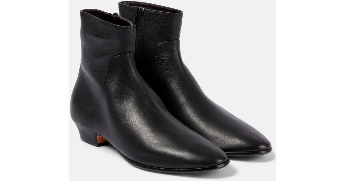 The Row Hereditas Leather Ankle Boots in Black | Lyst