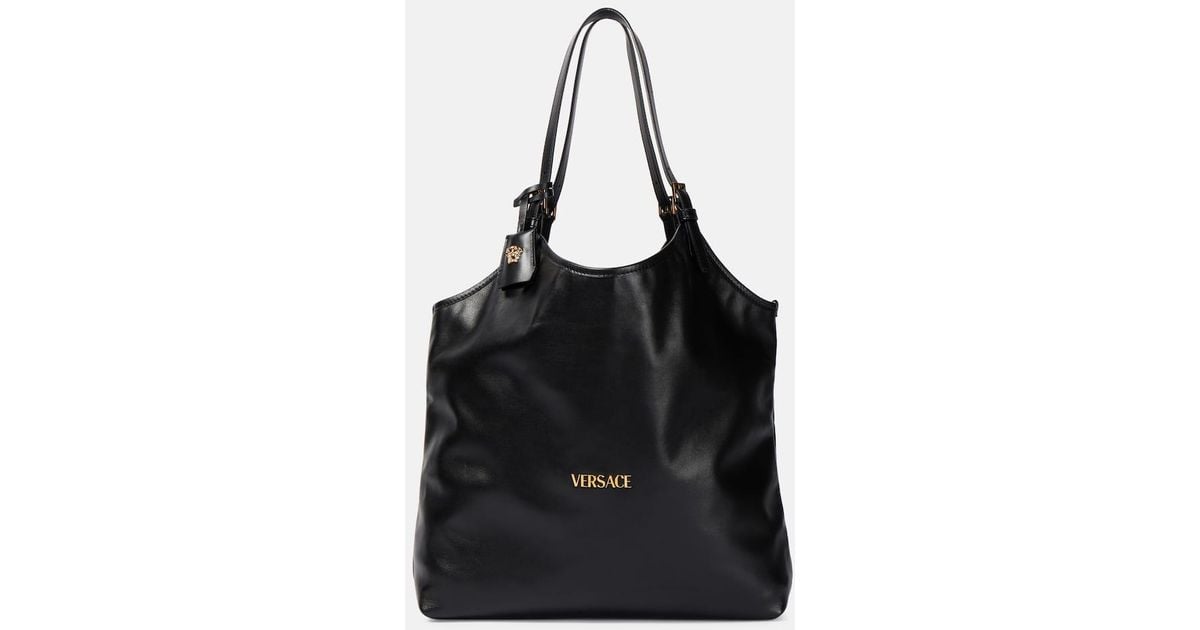 Versace Tag Large Leather Tote Bag in Black | Lyst