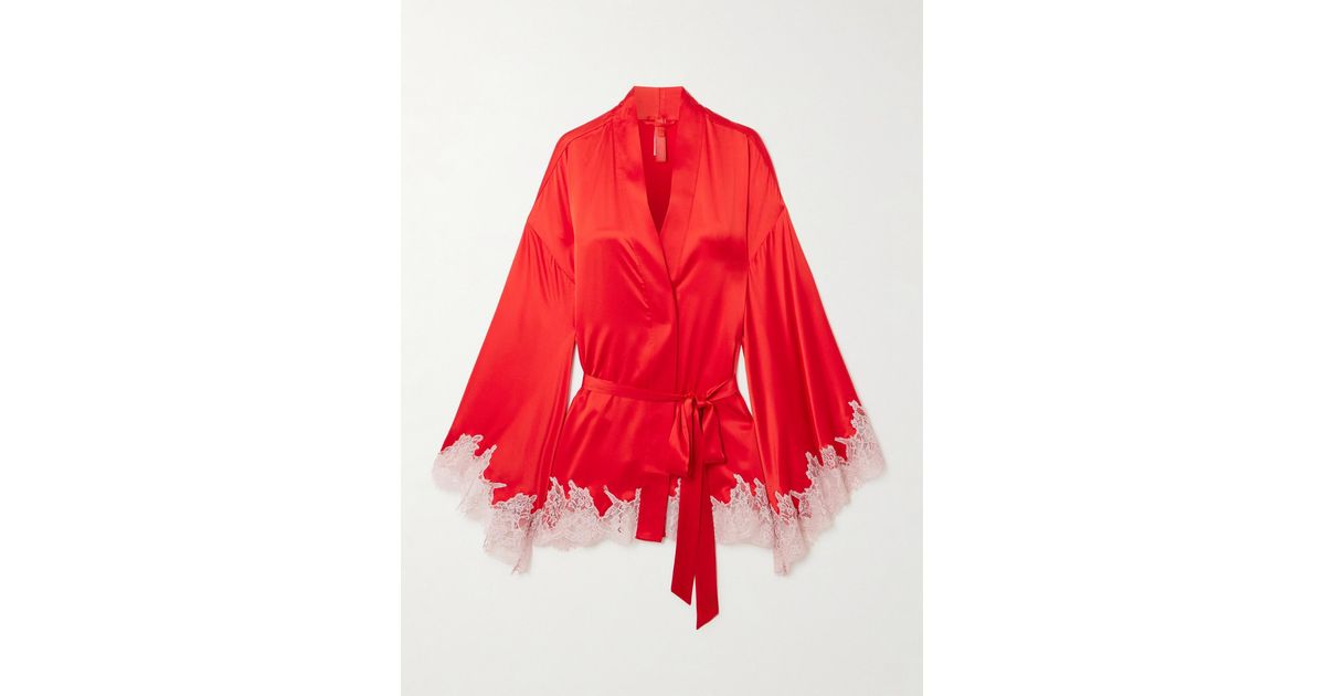 Skims Valentine's Day Silk Lace Robe in Red | Lyst UK