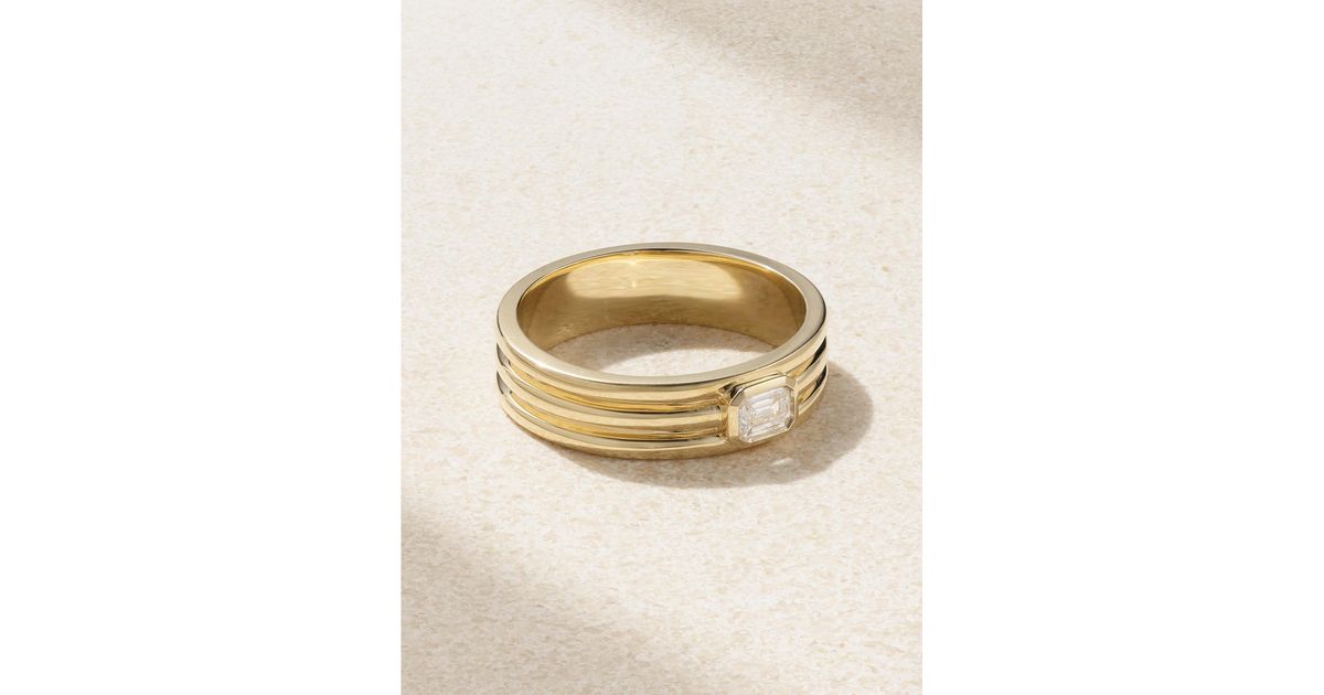 STONE AND STRAND Trio Ridge 14-Karat Diamond Ring in Natural | Lyst