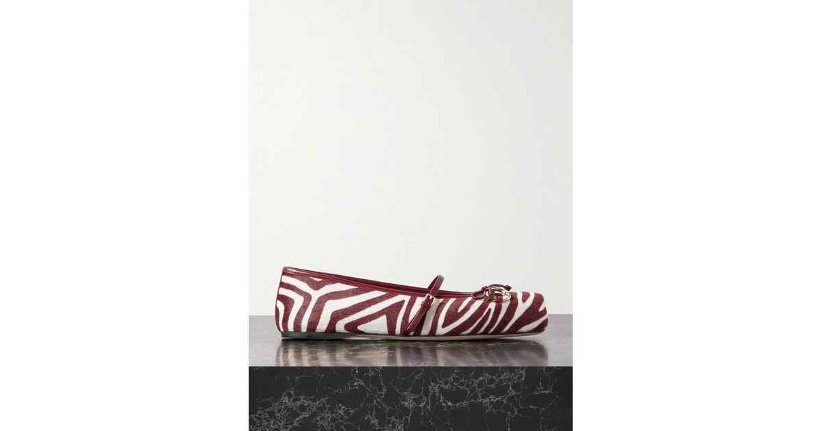 Gucci Horsebit Ballerina Zebra-Print Calf Hair Flats in White | Lyst