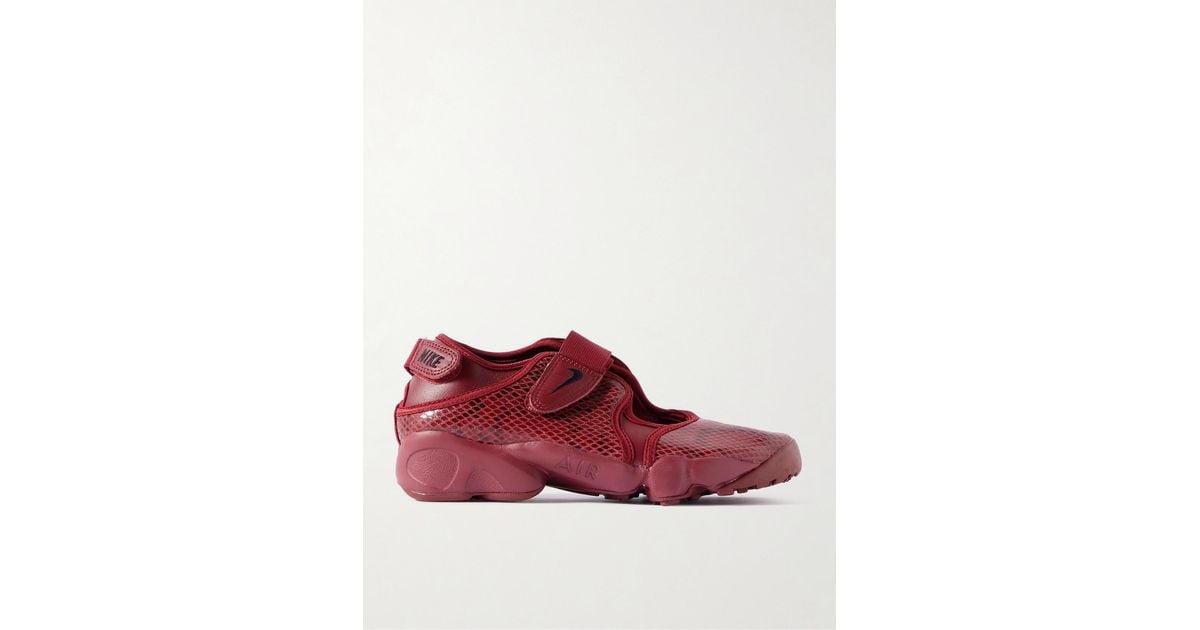 Nike Air Rift Snake-Effect Leather Split-Toe Sneakers in Red | Lyst UK