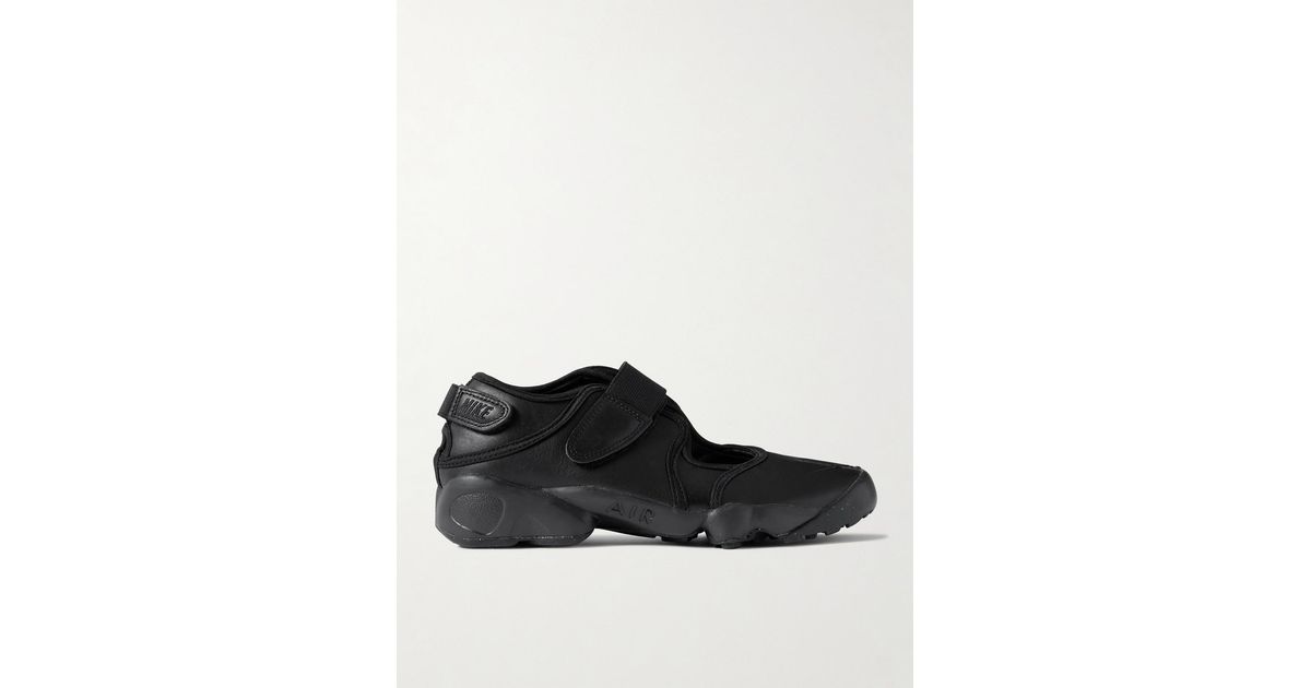 Nike Air Rift Split-Toe Leather Sneakers in Black | Lyst
