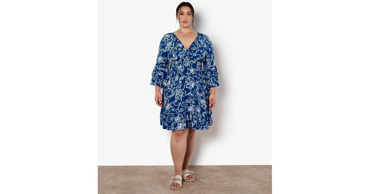 Apricot Plus Size Floral Print Mini Dress Curves New Look in Blue | Lyst UK