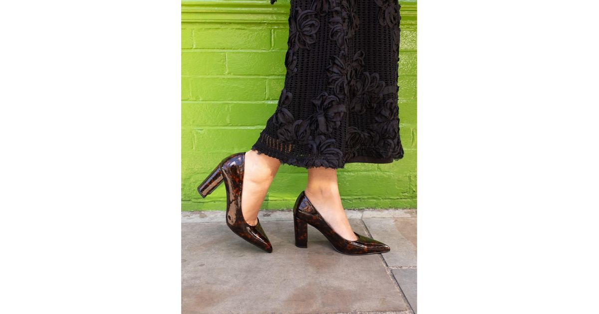 Novo Illiana Point Toe Block Heel Courts in Green | Lyst