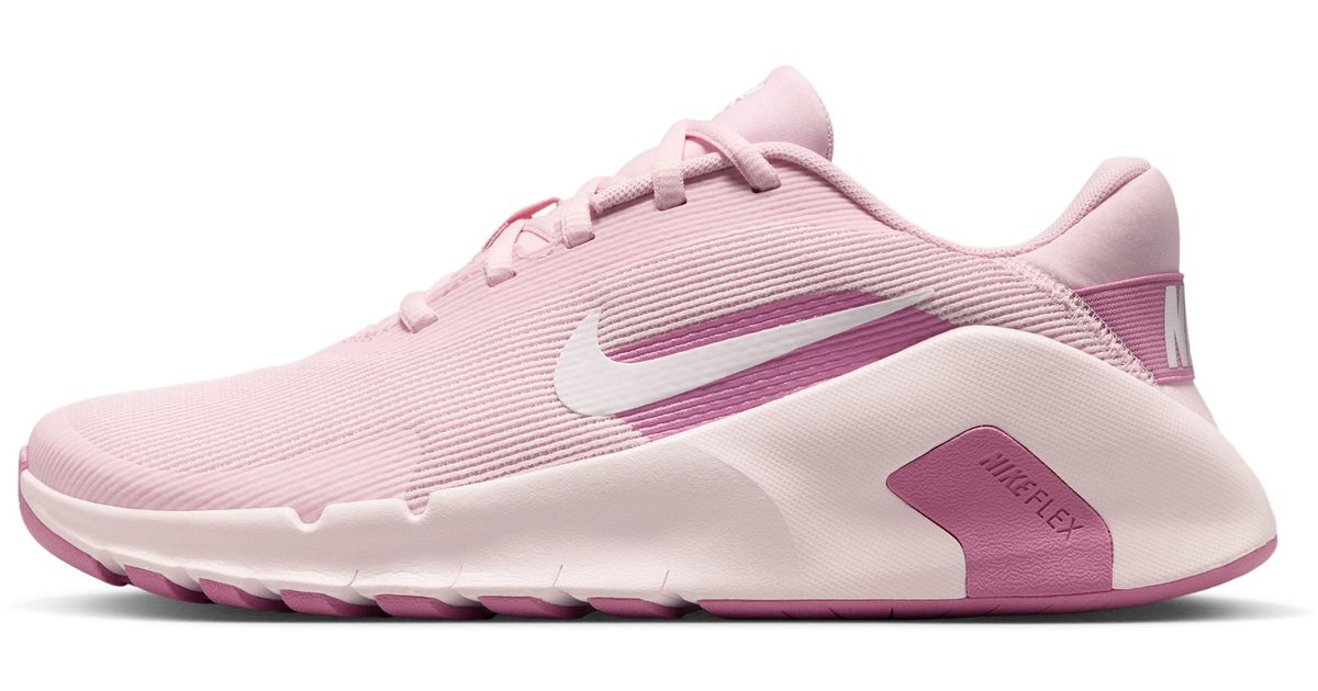 Nike Flex Train Workout Shoes in Pink | Lyst