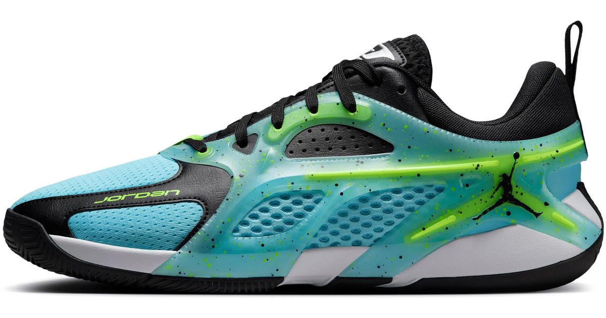 Nike Nike Heir Series 'Paolo' Basketball Shoes in Green for Men | Lyst