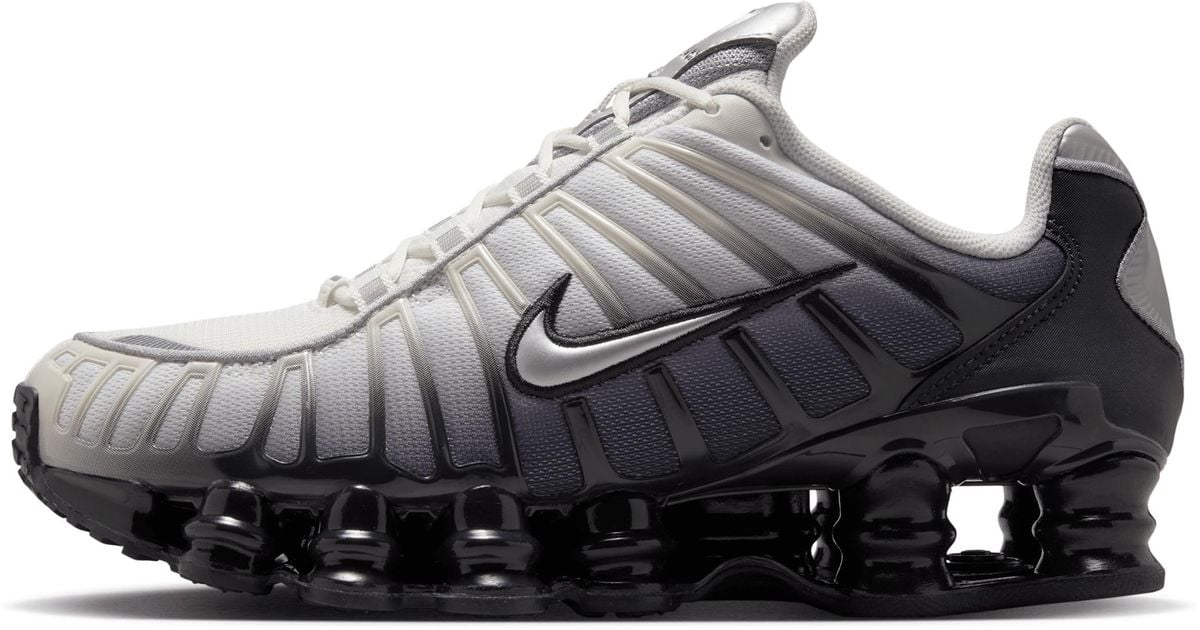 Nike Shox Tl Shoes in Black | Lyst