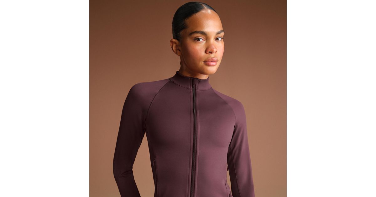 Nike Skims Matte Mock-Neck Full-Zip Jacket in Purple | Lyst