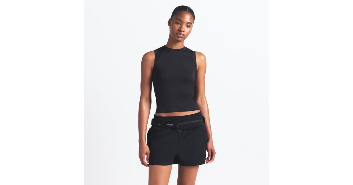 Nike Skims Airy Muscle T-Shirt in Black | Lyst
