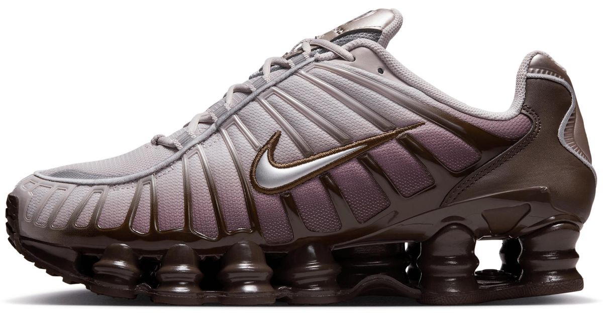 Nike Shox Tl Shoes in Brown | Lyst