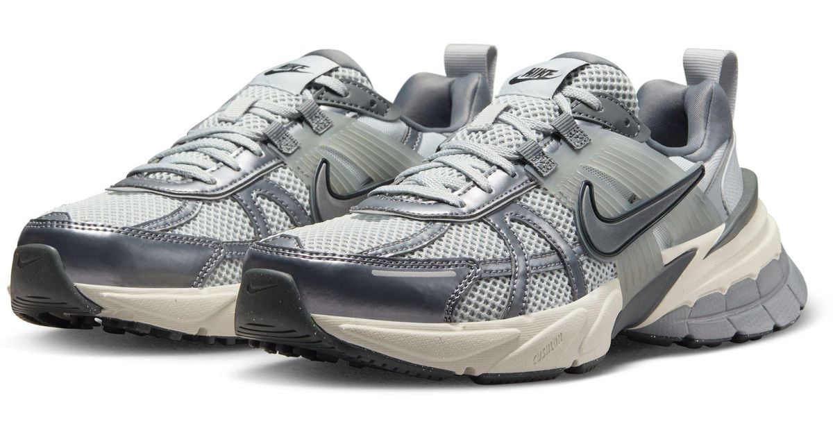 Nike V2k Running Shoe in Gray | Lyst