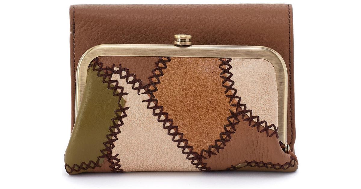 Hobo International Compact Robin Leather Frame Wallet in Brown | Lyst