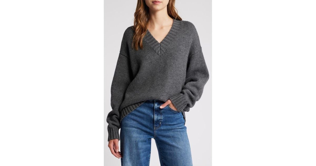 FRAME Chunky V-Neck Wool & Cashmere Sweater in Black | Lyst