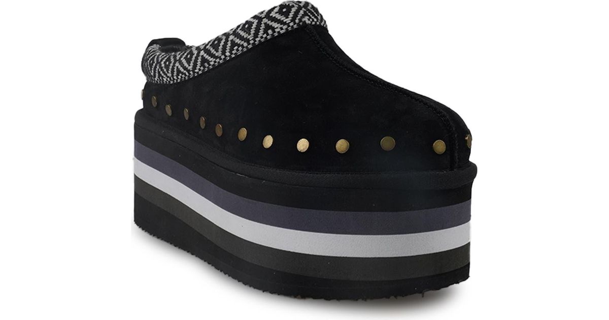 Zigi Brianne Faux Fur Platform Clog in Black | Lyst