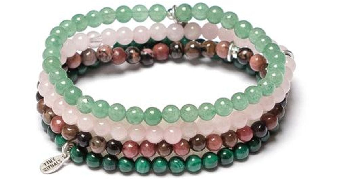 Tiny Rituals Heart Chakra Bracelet Set in Green | Lyst