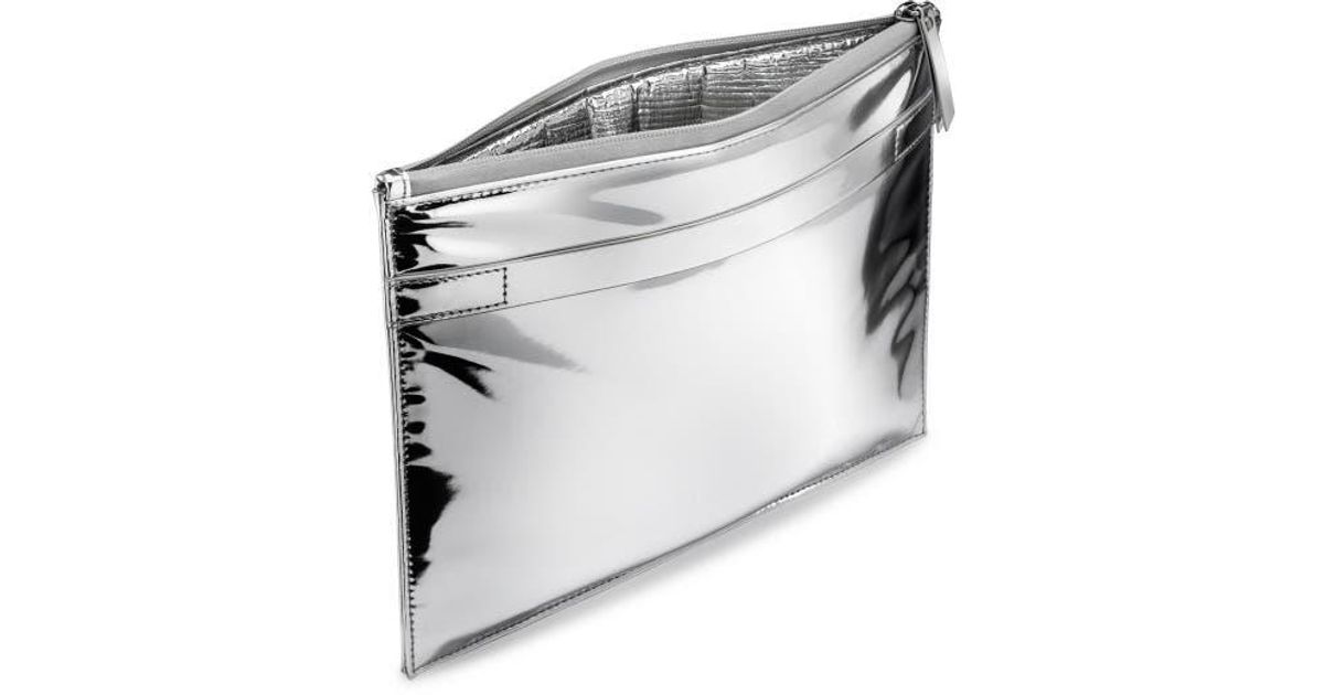 WELLinsulated Performance Pouch in Metallic | Lyst